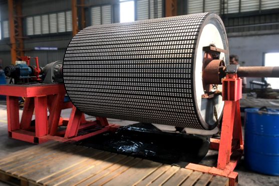 Medium Single Row Ceramic 38% Lagging | Kinder Australia